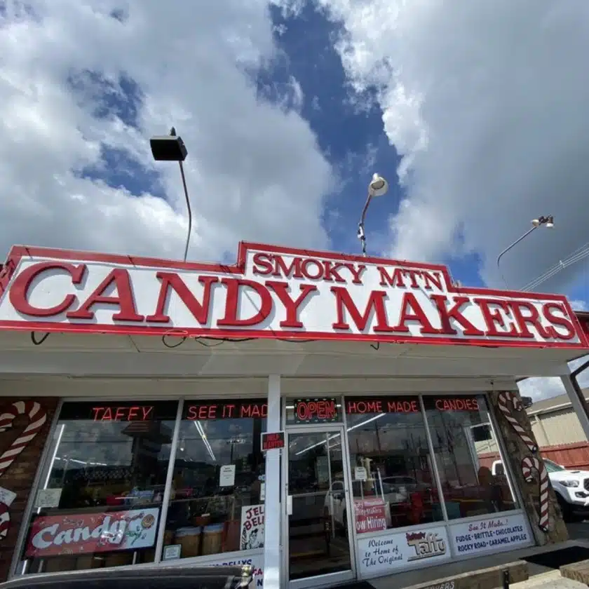 Smoky Mountain Candy Makers: Savor Sweet Delights in Pigeon Forge ...