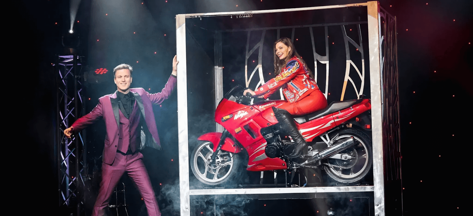 Must-Watch Magic Shows in Pigeon Forge: Through The Local Eyes