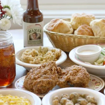 Mama's Farmhouse: A Homestyle Dining Experience in Pigeon Forge ...